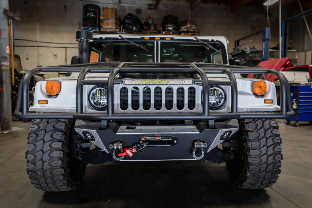 D-Ring Heavy Duty Brush Guard w/ Integrated 20" Rigid Light Bar ...